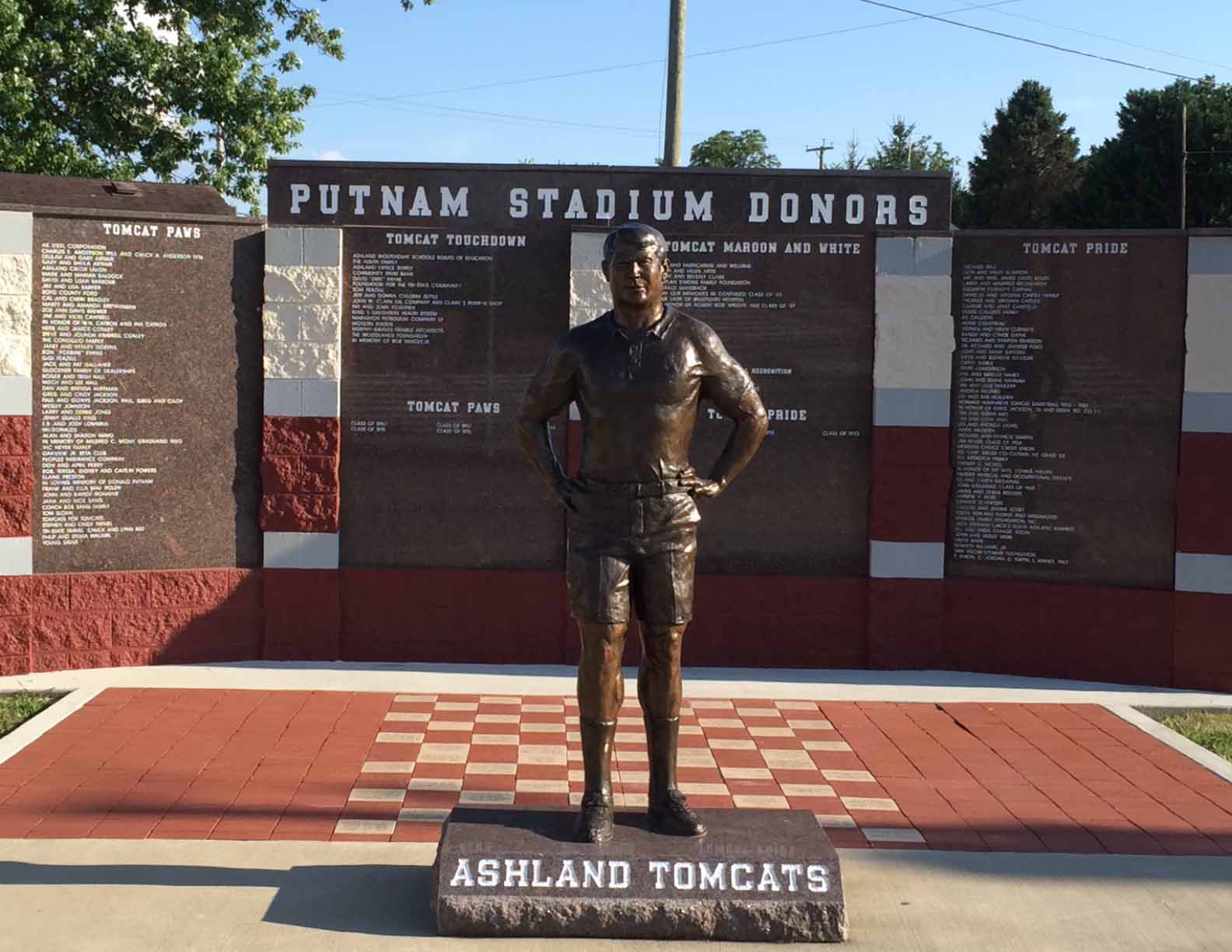 Commemorative bricks for Putnam Stadium donor corner on sale until June ...