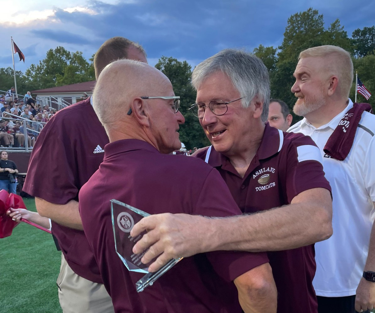 Sports Day honoree Greg Jackson big part of 1975 Ashland JAWS defense ...